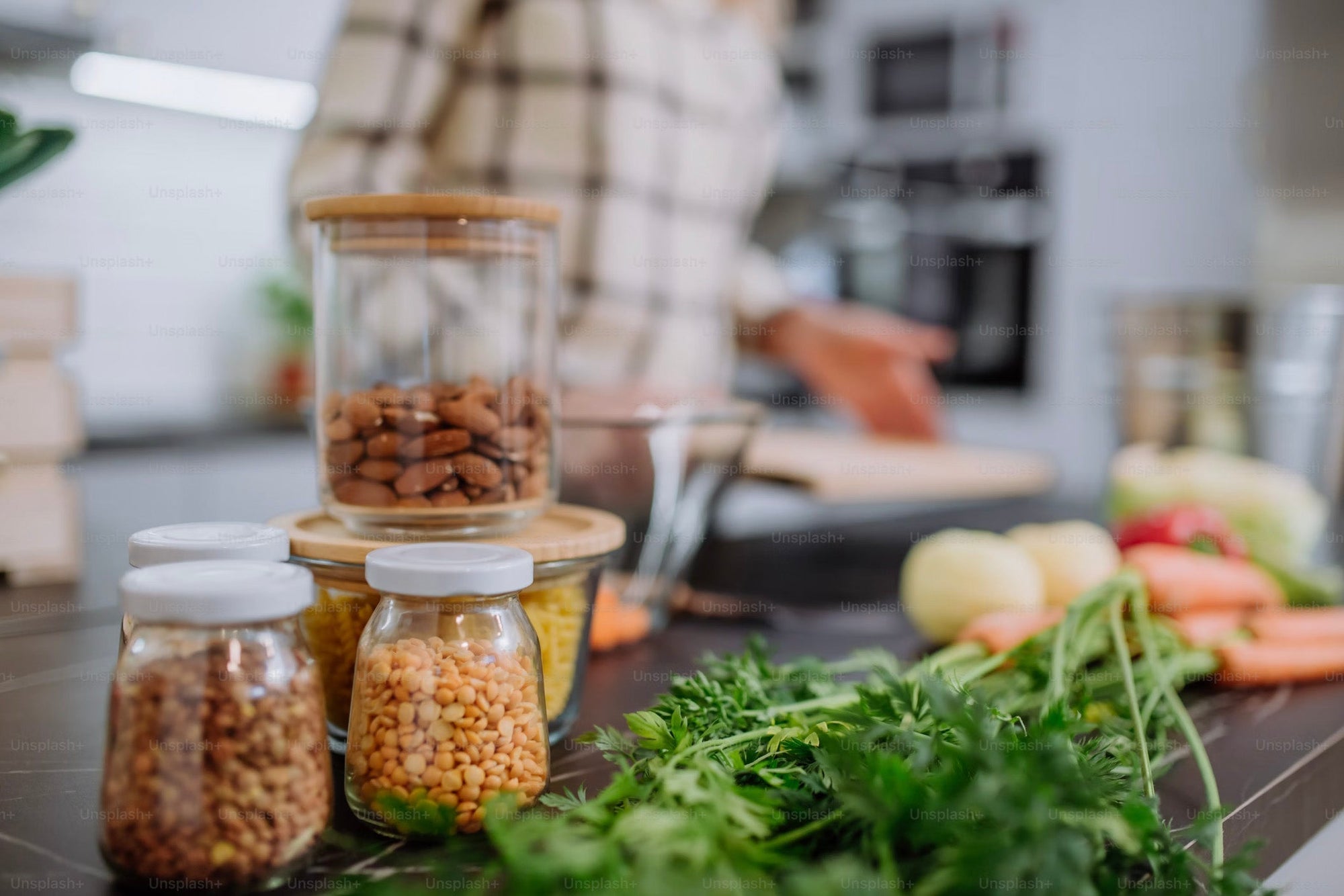 How to Build a Plastic-Free Kitchen: Zero Waste Essentials – The Living Co.
